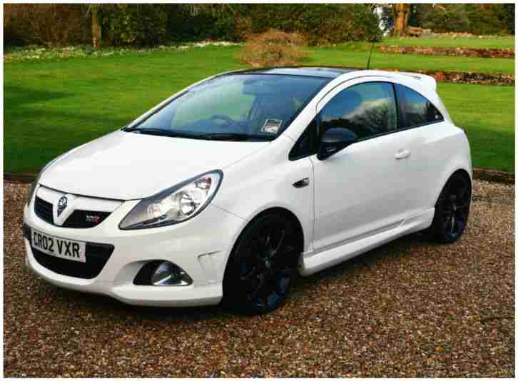 2009 VAUXHALL CORSA VXR ARCTIC EDITION WHITE. car for sale